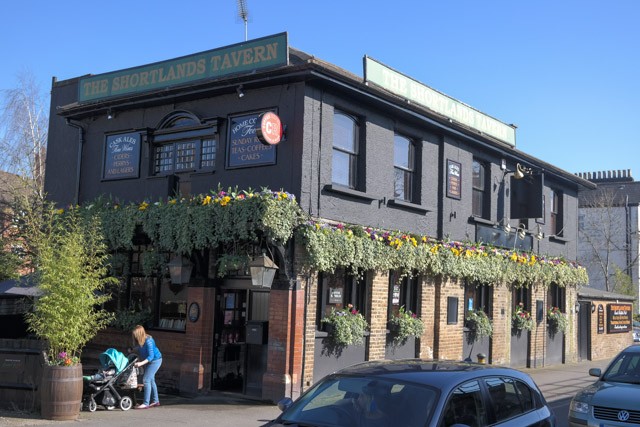 Sunday lunch at The Shortands Tavern in Bromley, Kent